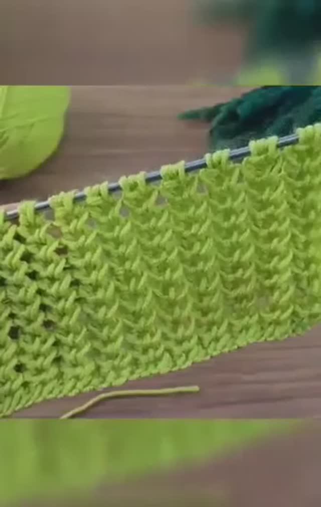 Легкий узор без заморочек, связанный спицами | вязание