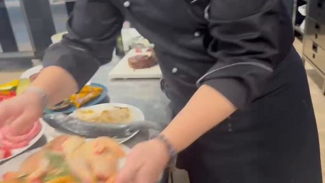 05 WeGrill -  Приготовление цыпленка (Начало)