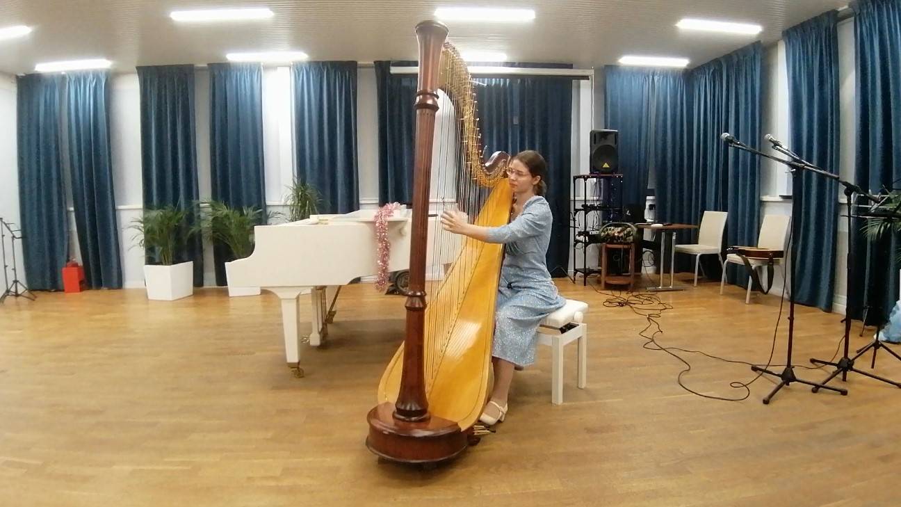 София Моисеева (арфа) Три произведения