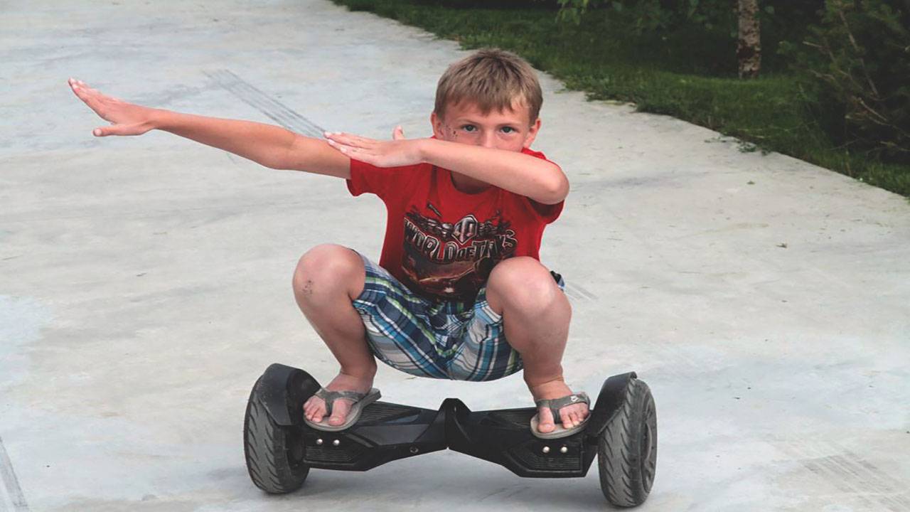 Катаемся на гироскутере на Иссык-Куле. Чок-Тал. Автопутешествие Отдых на Иссык-Куле 2017