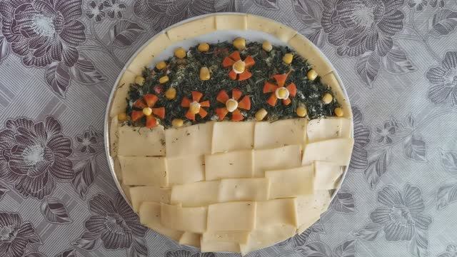 Готовили к празднику, но дети съели за вечер!! Завтра будем готовить снова!САЛАТ "ЛУКОШКО"