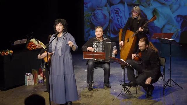 Тучи в голубом - Ирина Шведова и ансамбль Старгород