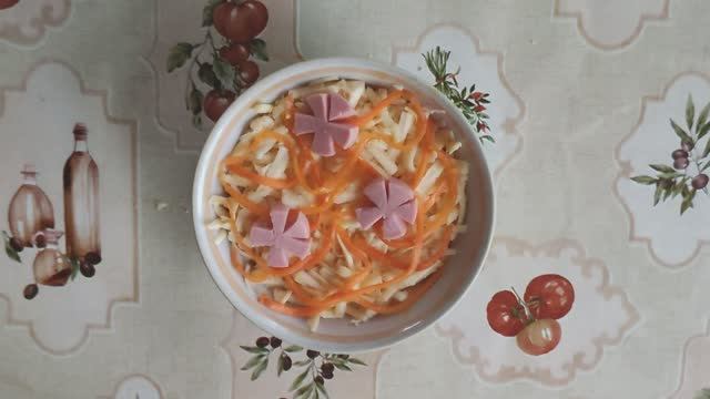 ОЧЕНЬ ПРОСТОЙ, но Такой ВКУСНЫЙ, Рецепт Который Порадует Вашу Семью Салат "Солнечное лето"