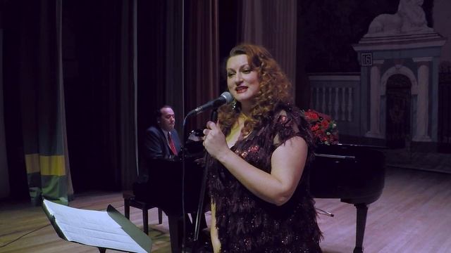 Ирина Крутова - Семейный альбом (Д. Тухманов - М. Танич)