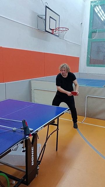 настольный теннис, прочтите описание к этому видео, нужно, обращайтесь,