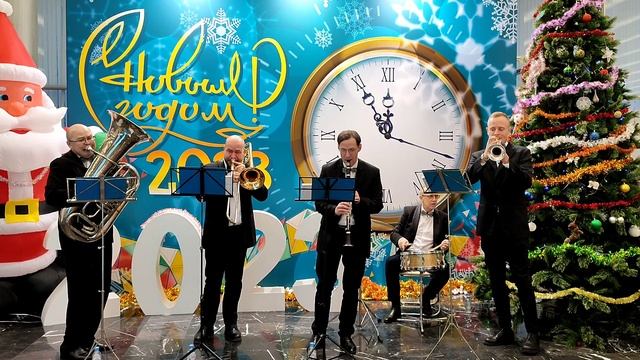 песенка "Кабы не было зимы" - ансамбль на новый год