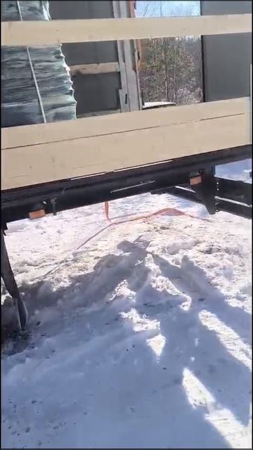 25.02.2025.Место доставки: г. Краснодар. С карьера отгружен графитово-чёрный сланец, 20 тонн.