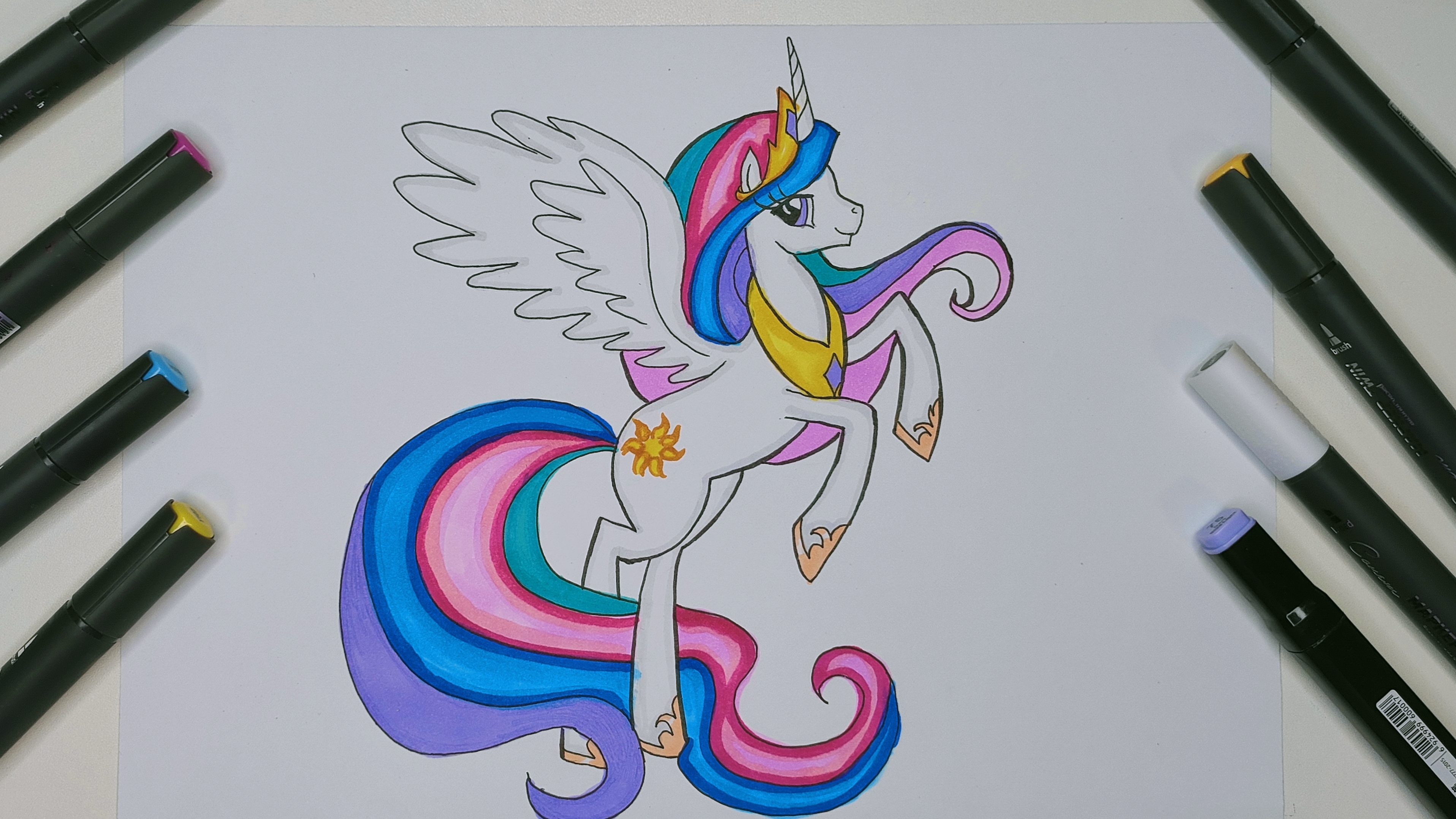 Нарисовать единорога Аликорн из "Май литл пони"маркерами