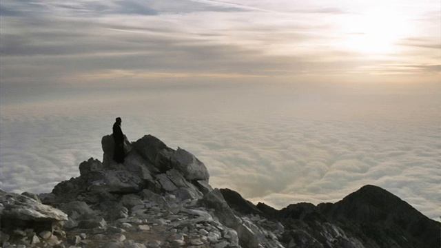 Святогорский рассвет. Стихи инока Всеволода (Филипьева)