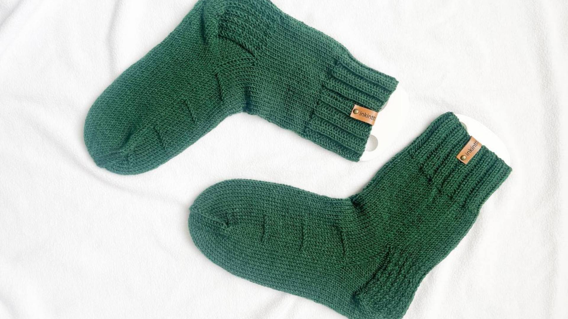 Простые мужские носки на чулочных спицами