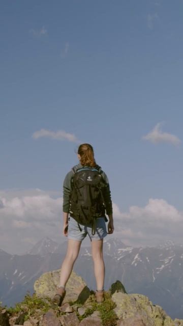 ✨ Тысяча цветов – Клип о свободе и новой жизни! 🌸🌿 | TuneSmith