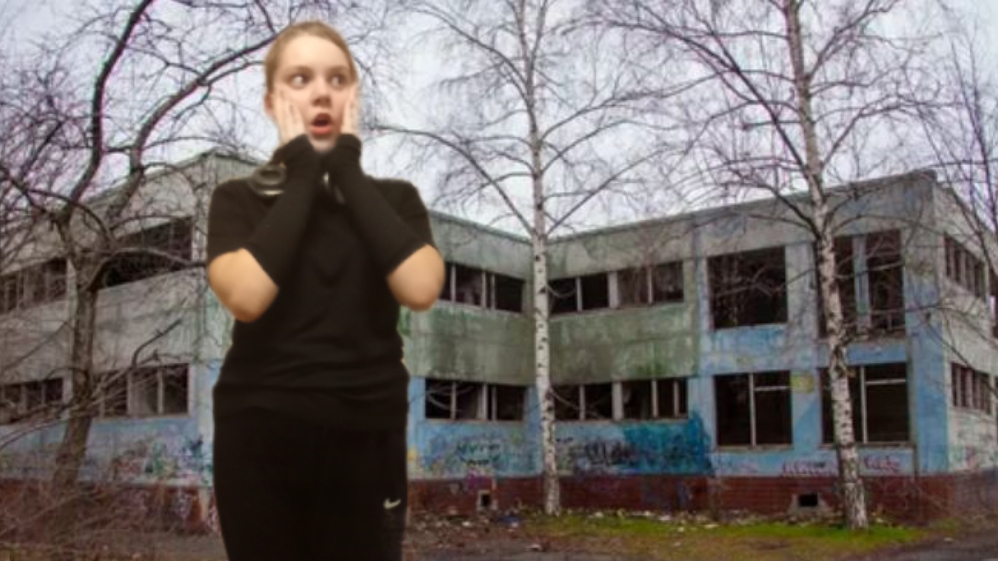 нашла заброшенный садик