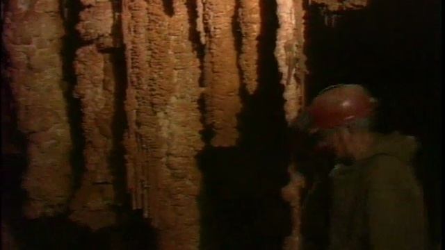 Клуб путешественников / КРЫМ ДРЕВНЯЯ ХРУПКАЯ КРЕПОСТЬ  Ю.Сенкевич 1986 г