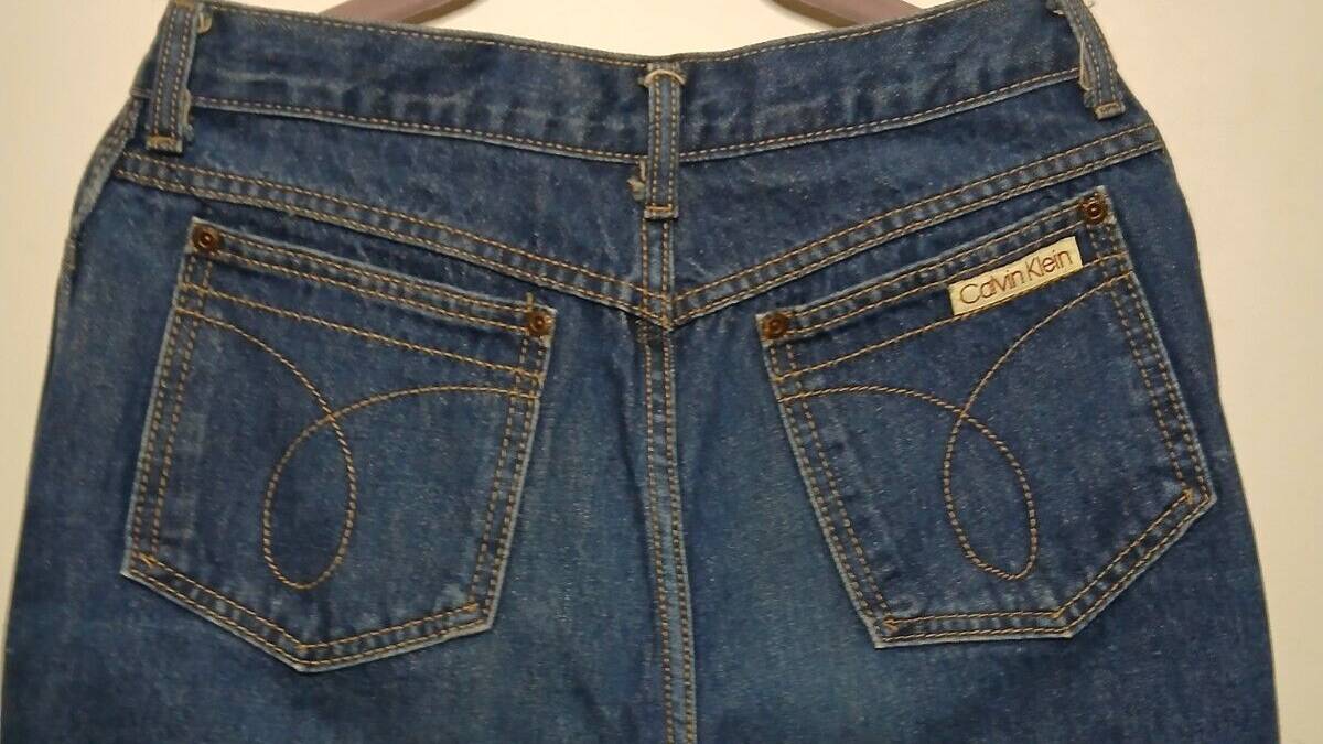 женские джинсы  CALVIN KLEIN VTG 80 х годов, Sz14, 100% хлопок, с медленной стиркой-1980-год