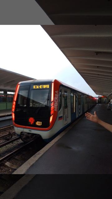 Московское метро VS Нижегородское метро😁
#мем # метро # Московское Метро