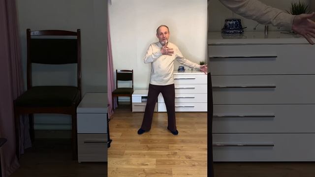 Как древняя китайская гимнастика за 5 минут снимает боль и возвращает подвижность суставам!