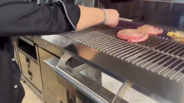 11 WeGrill -6 зон нагрева для разных продуктов