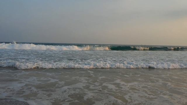 Китай. Остров Хайнань. Пляж. Город Санья. Китайские Гавайи. Южно-Китайское море.