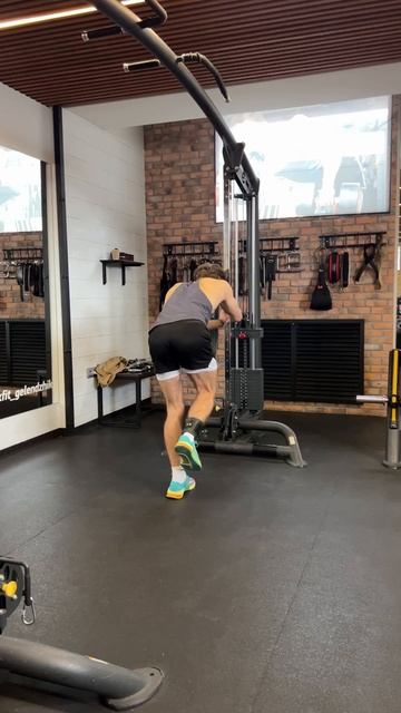 Разгибание бедра