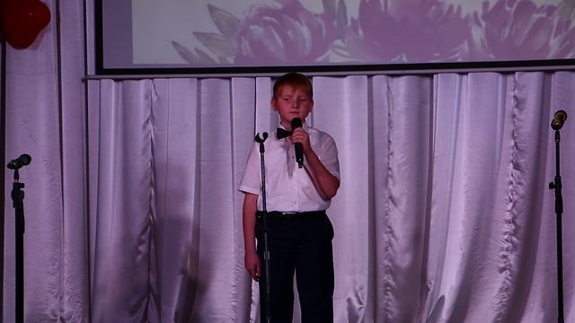 Артём Емельчев – Красивая мама.