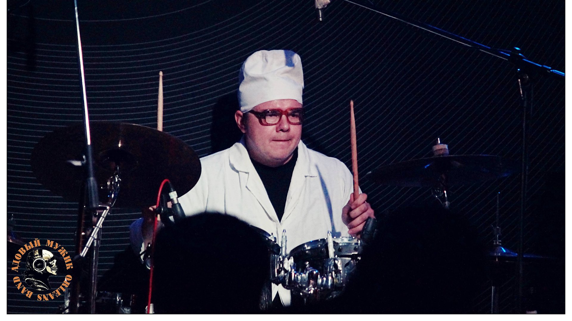 Доктор Роганов укроет от мобилизации!