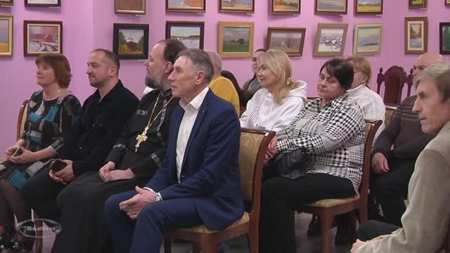 Выставка художника Гололобова Е.  г Сызрань "без прикрас"