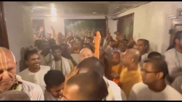 28.02.25. Парикрама и Киртан. Храм ВП. Маяпур. БАКГМ