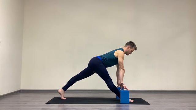 Йога Flow - Практика, которая поможет вам осознать тело от простого к сложному!