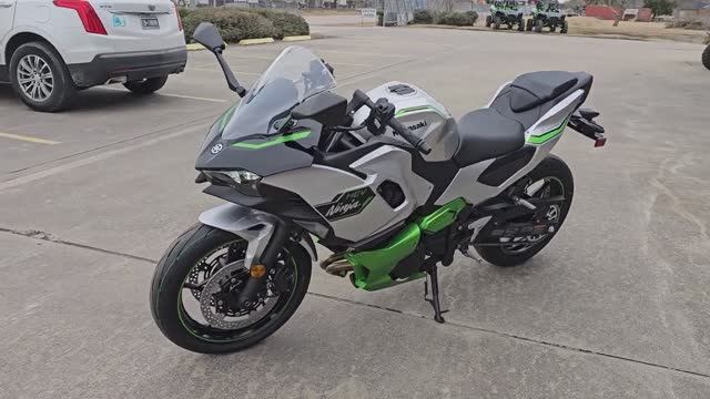 KAWASAKI NINJA 7 HYBRID 2025