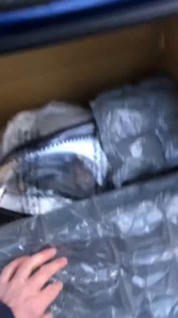 Распаковка новых фар на Ланос!