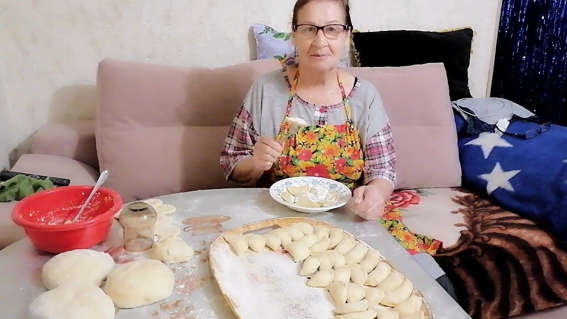 28.12.2023 Будни сибиряков/разговоры за столом