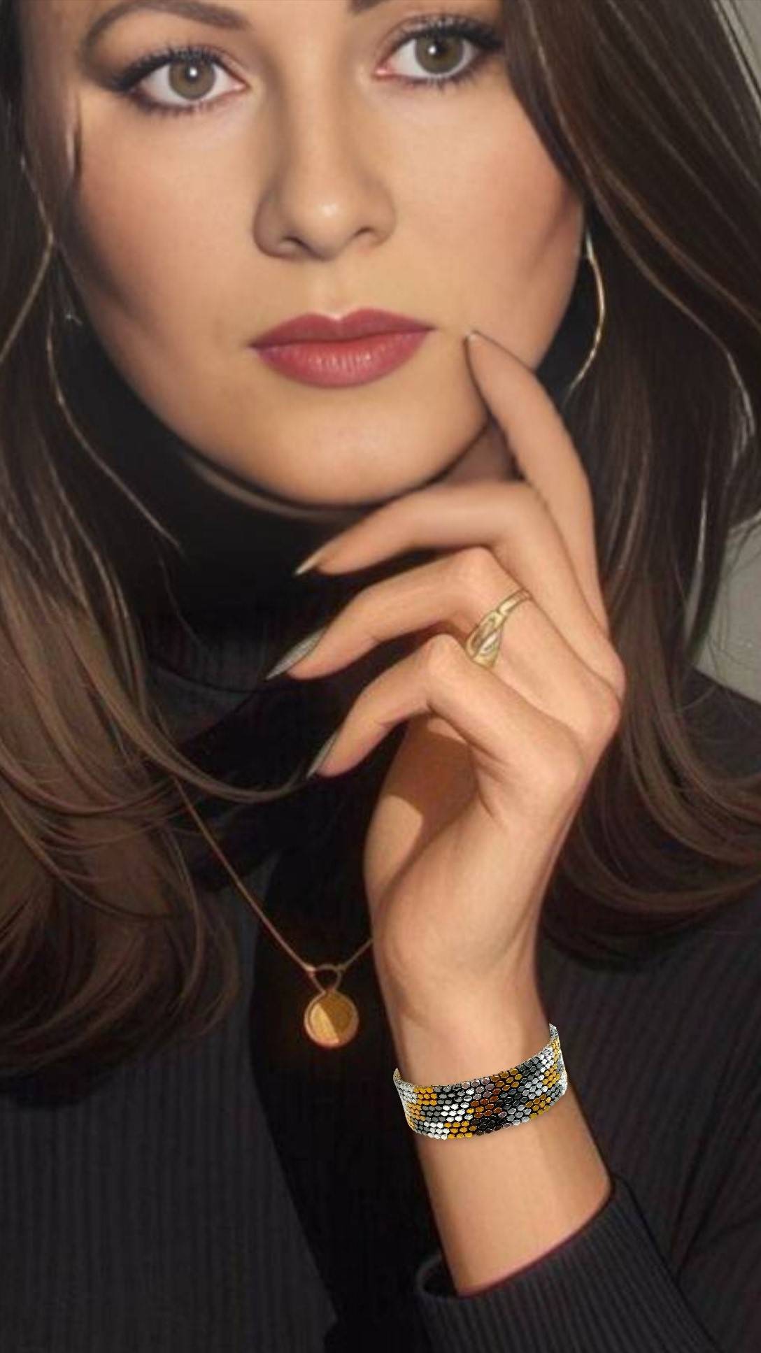 Браслет унисекс из гематита https://www.ozon.ru/product/braslet-uniseks-iz-gematita-1910005884/