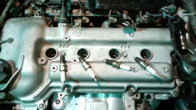 Daewoo Gentra  замена свечей зажигания  на Champion.
