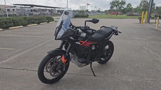 KTM 790 ADVENTURE 2024
