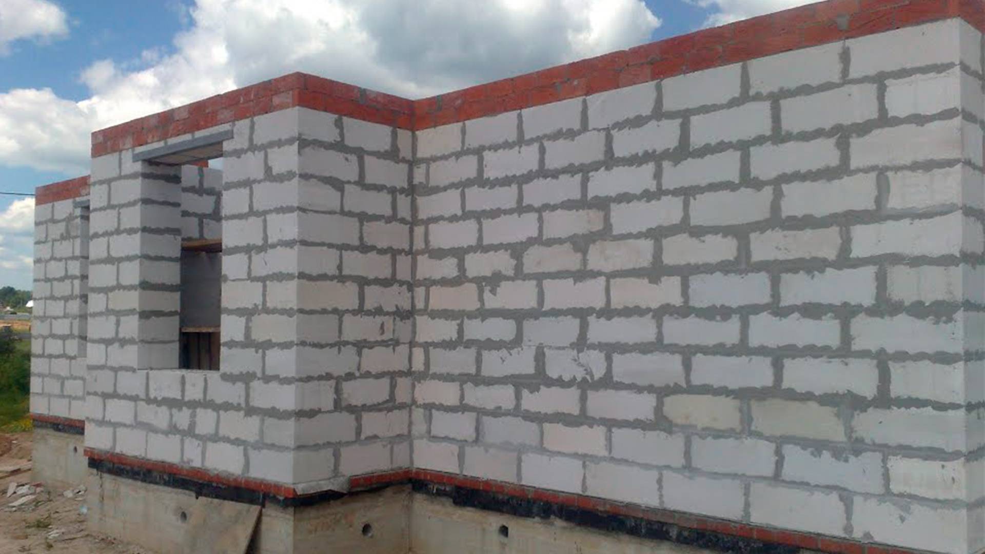 ЧТО ТАКОЕ ГАЗОБЕТОН? МОЖНО ЛИ СТРОИТЬ ИЗ НЕГО ДОМ?