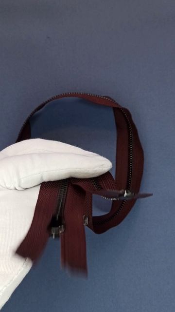 Молния Т-5 разъемная D864 - бордо 70см. Артикул 05161