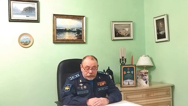 Игорь Витюк поздравляет писателей Западного военного округа – победителей Суворовского конкурса-2021