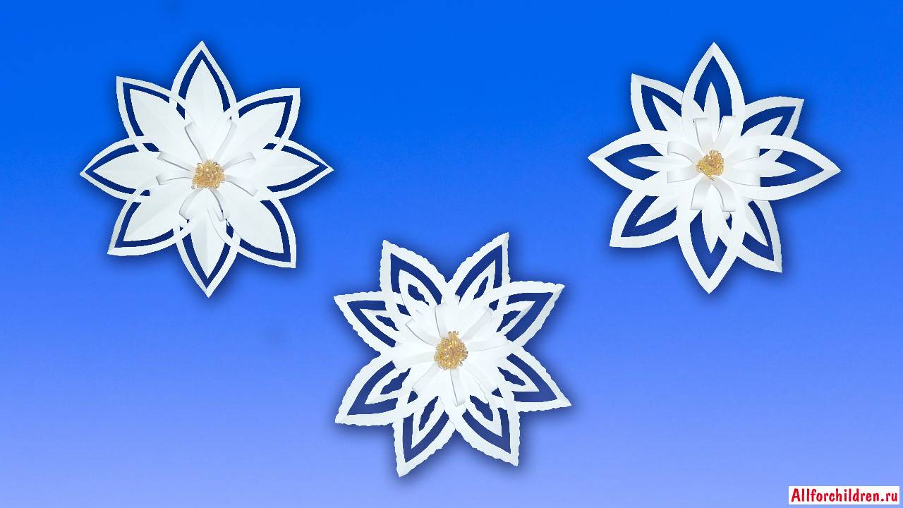 Фигурная снежинка из бумаги