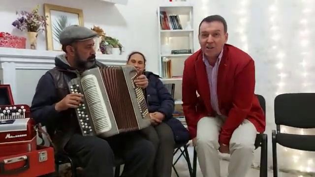 240-летию г.Севастополь посвящается | И снова на побывку едет молодой моряк. Наверно влюбился в ...