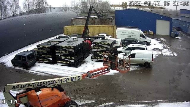 Коленчатый дизельный подъемник с высотой подъема до 20м JLG600AJ