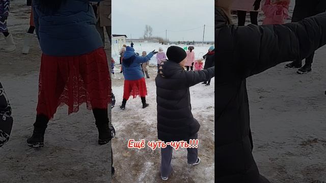 Как в Сибири зиму провожают.mp4