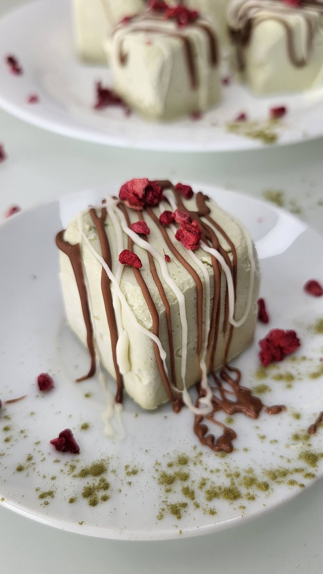 Летний десерт с матча