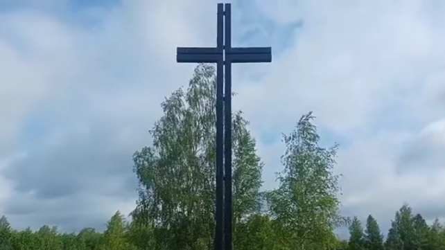 немецкое военное кладбище в Сологубовке.mp4