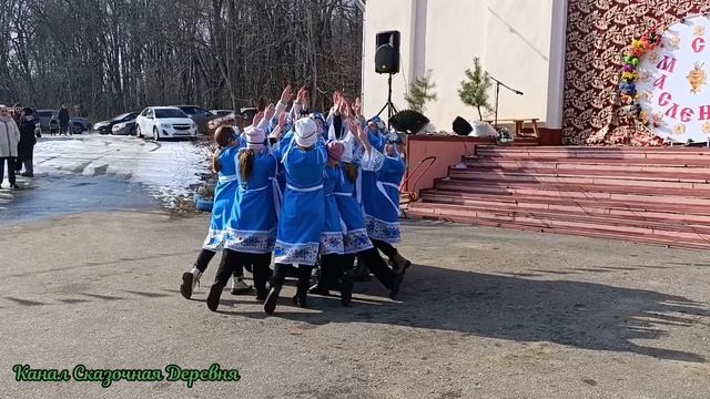 Масленица в Иваньковском ДК. 25г.