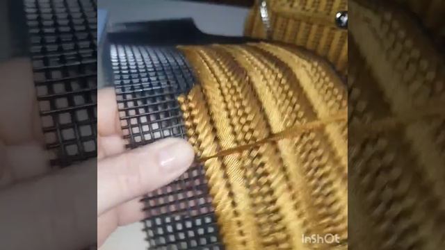 МК-авторский узор вышитый на пластиковой канве ленточным шнуром 3 мм.