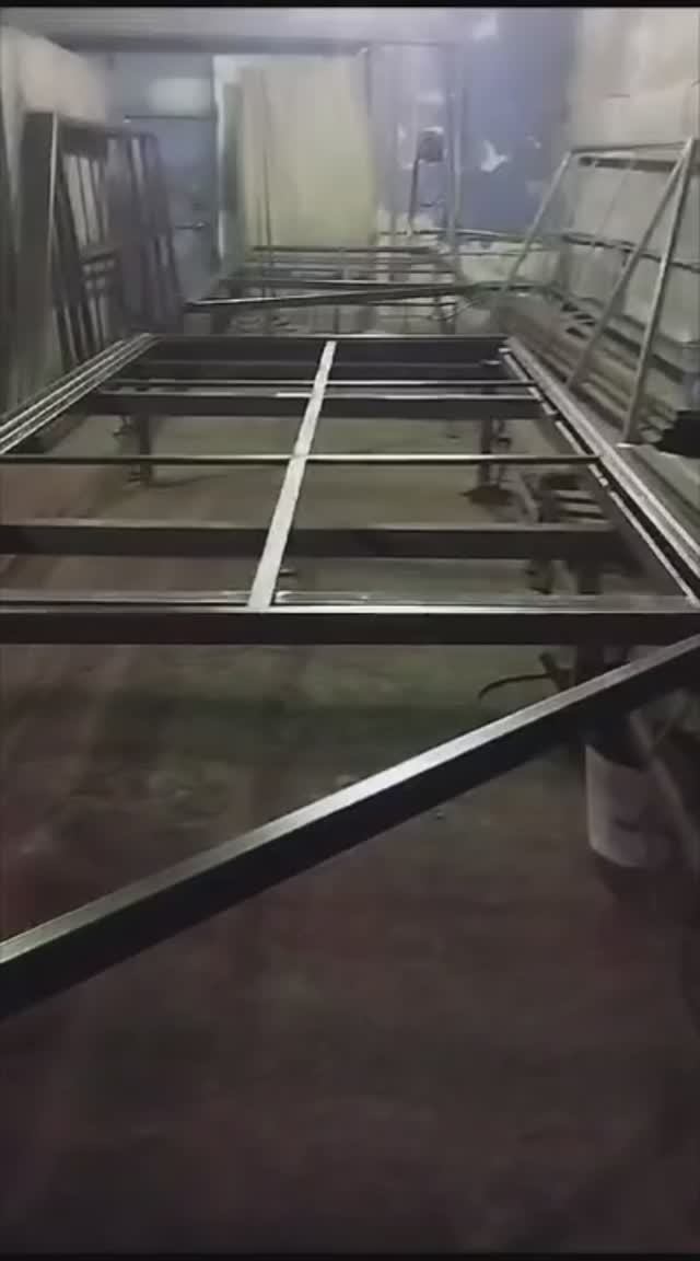 Откатные ворота в Красноярске, каркас для установки своими руками.