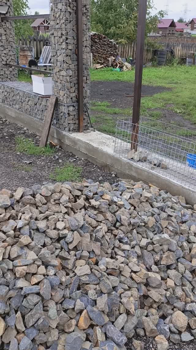 Габионы, забор, откатные ворота, калитка в Красноярске