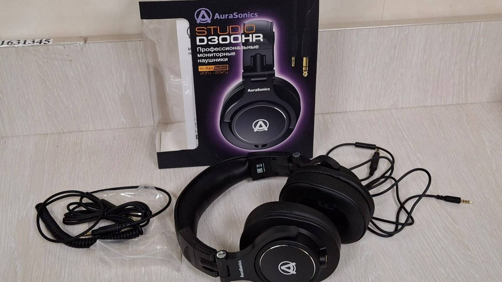 Краткий обзор наушников AuraSonics D300HR.