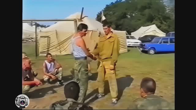 Александр Леонидович Лавров проводит тренировку. Работа против захватов