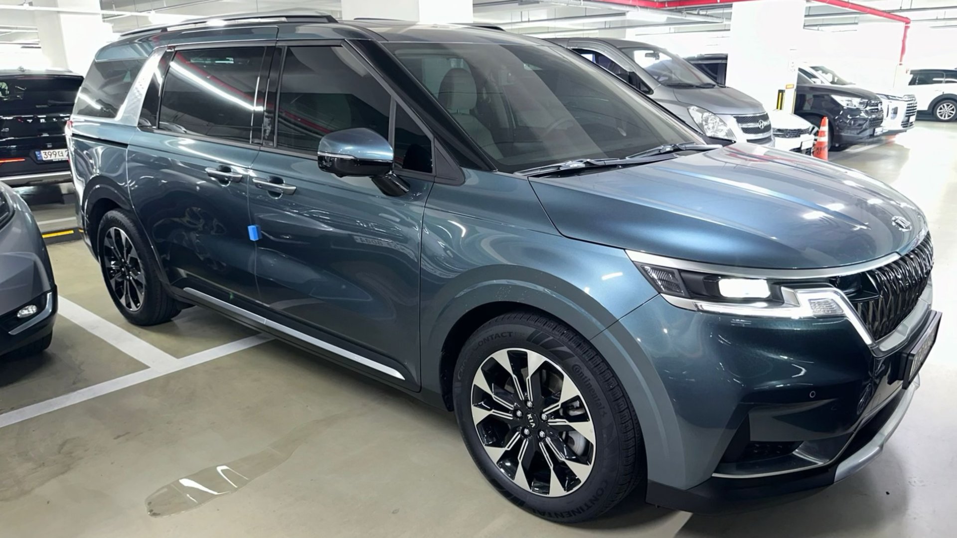 Полный обзор покупки автомобиля KIA Carnival из Южной Кореи. Где и как заказали, наши впечатления!